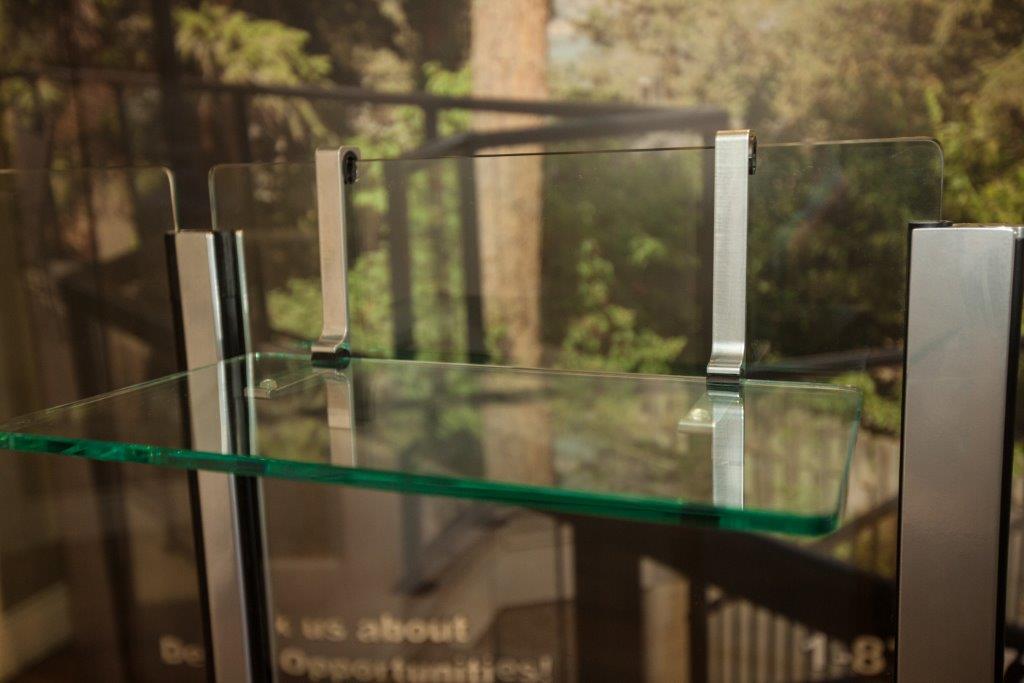 Infinity glass shelf announced - Innovative Aluminum Systems Inc.