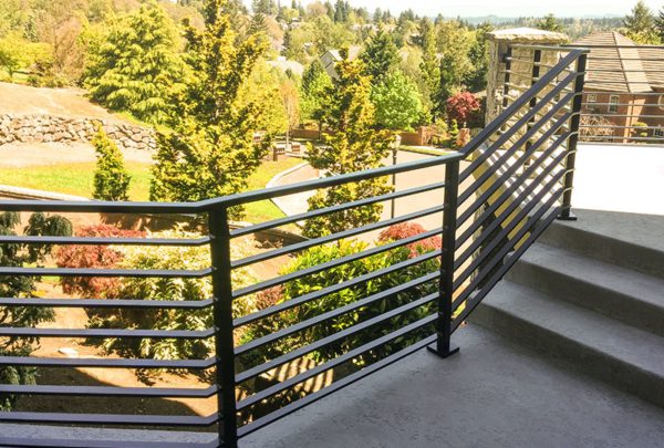 Custom Aluminum Railings - Innovative Aluminum Systems Inc.