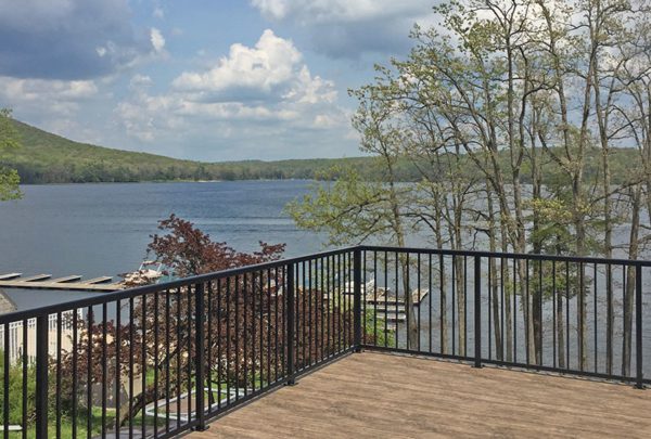 Aluminum Picket Railings - Innovative Aluminum Systems Inc.